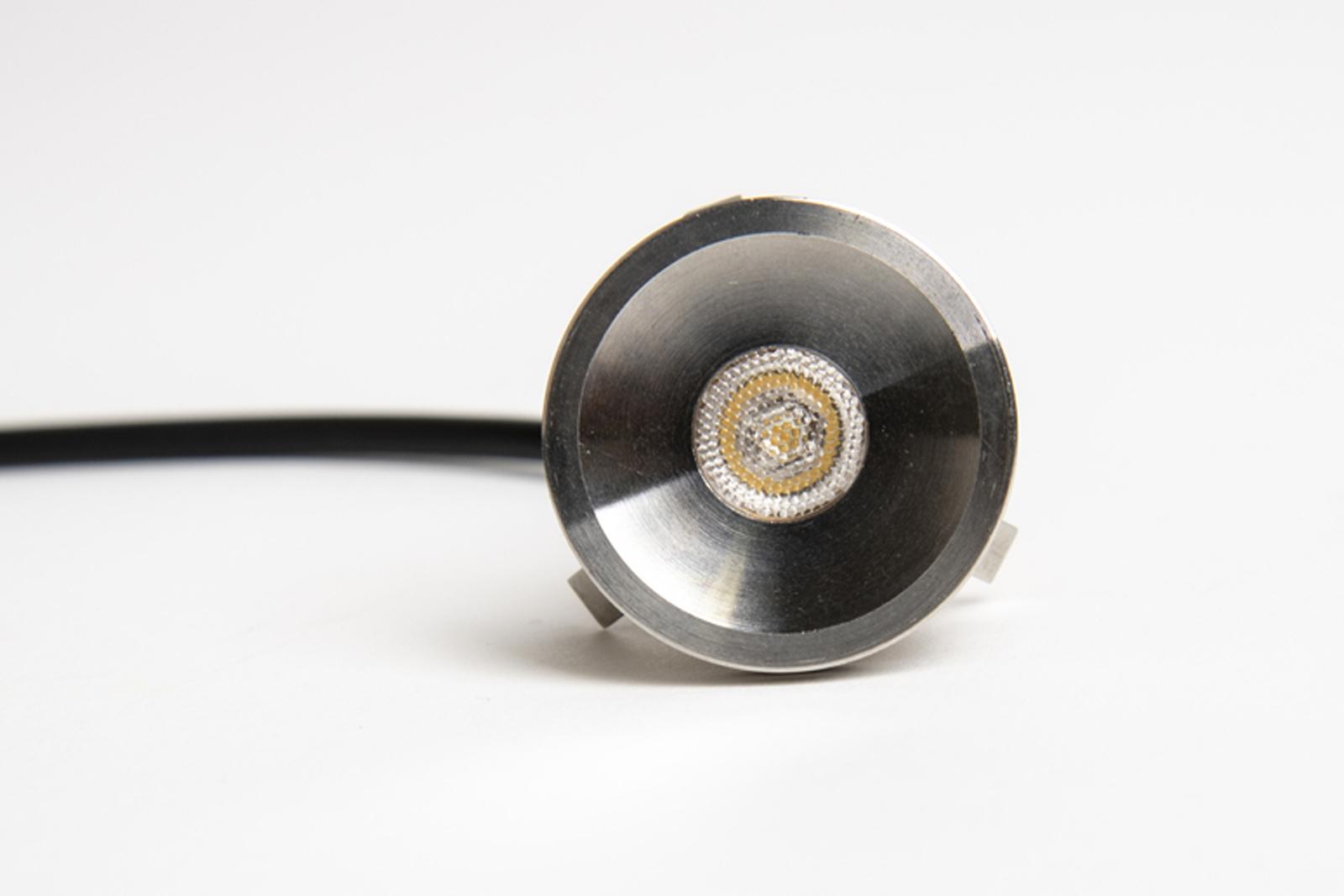 Carbest mini vgr.jeklena svetilka (12V)