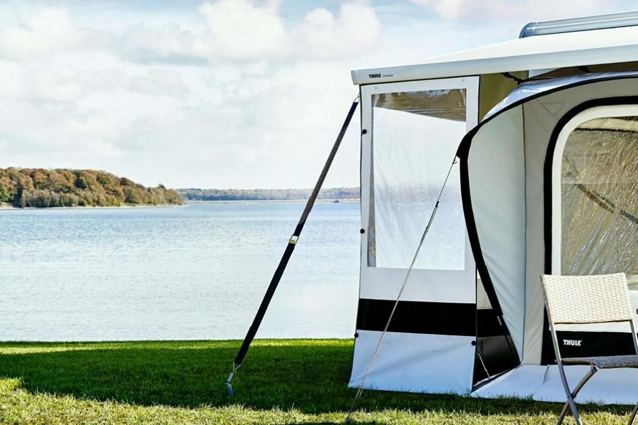 Thule sprednja stena za tendo Rain Blocker Front G2